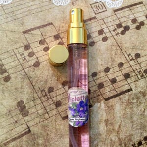 Violets Perfume Spray Sample Purple Sweet Flower Eau De Toilette ...