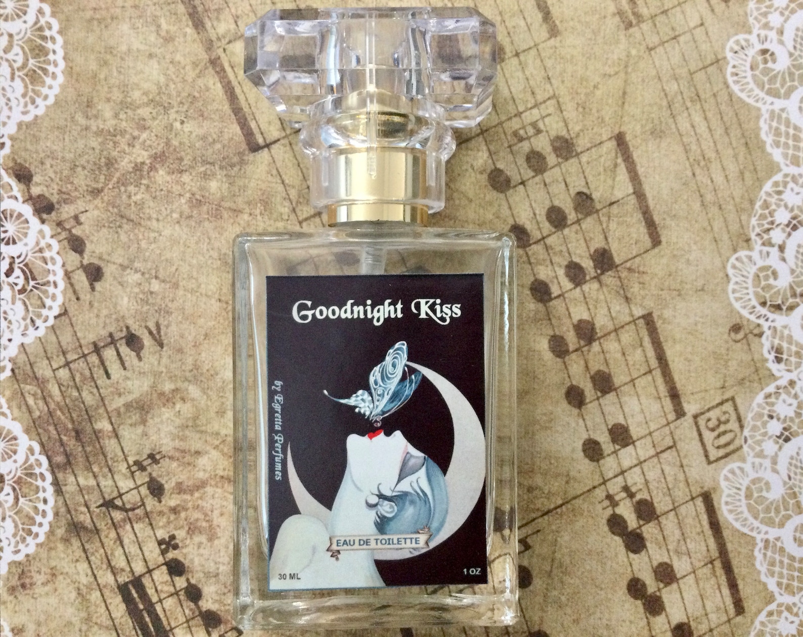 Art Deco "goodnight Kiss" Perfume Spray: Apple, Plum & Cranberry Eau De ...