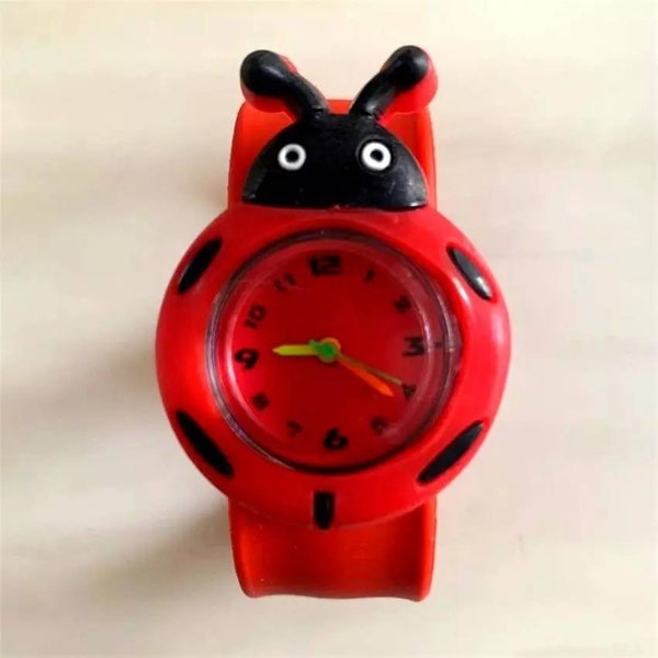 Ladybug Clock - Etsy