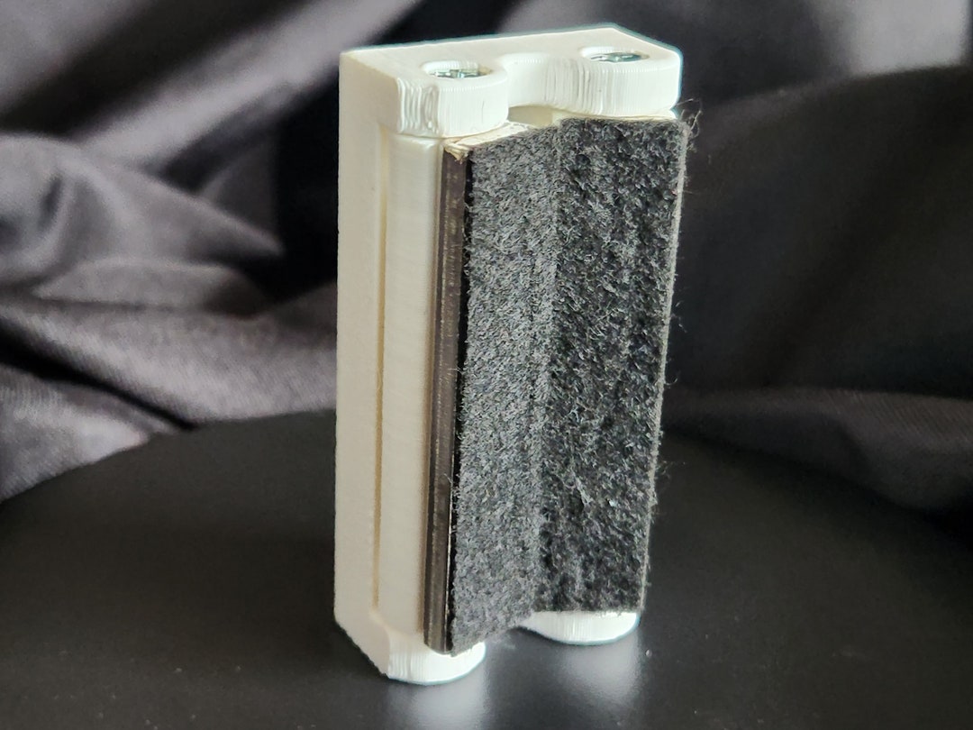 Hidden Sword Hanger - Diamond/hollow-ground Blade Hanger for Longsword ...