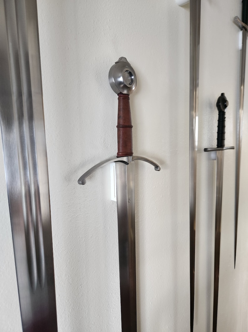 Hidden Sword Hanger - Magnetic Mount for Diamond/hollow Blades - Etsy