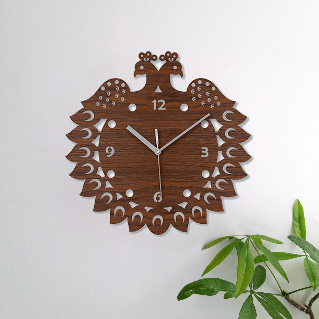 Round Peacock Shape Modern Clock, Unique Wall Clock, Numbers Clock ...