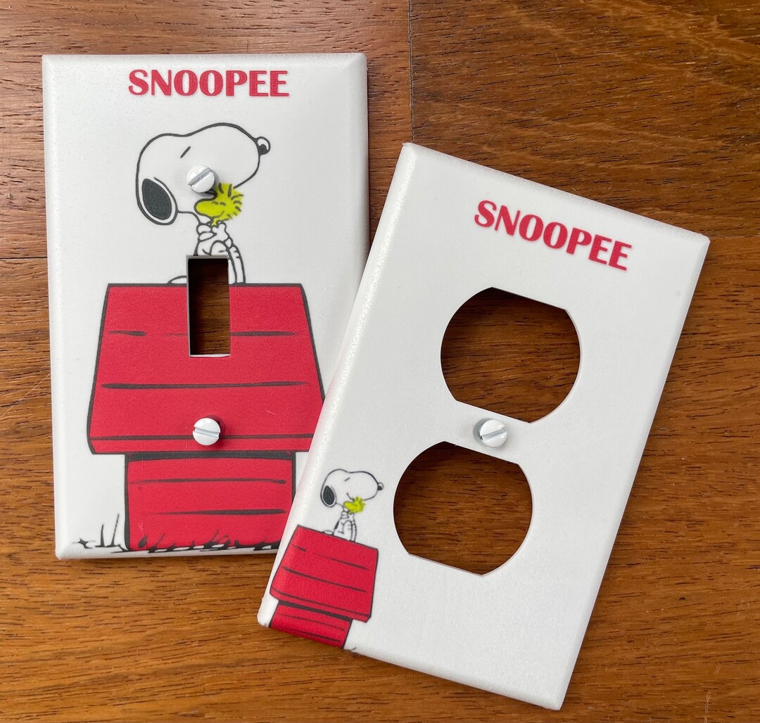 Snoopy Light Switch Plate Cover // Charlie Brown Woodstock Red Baron ...
