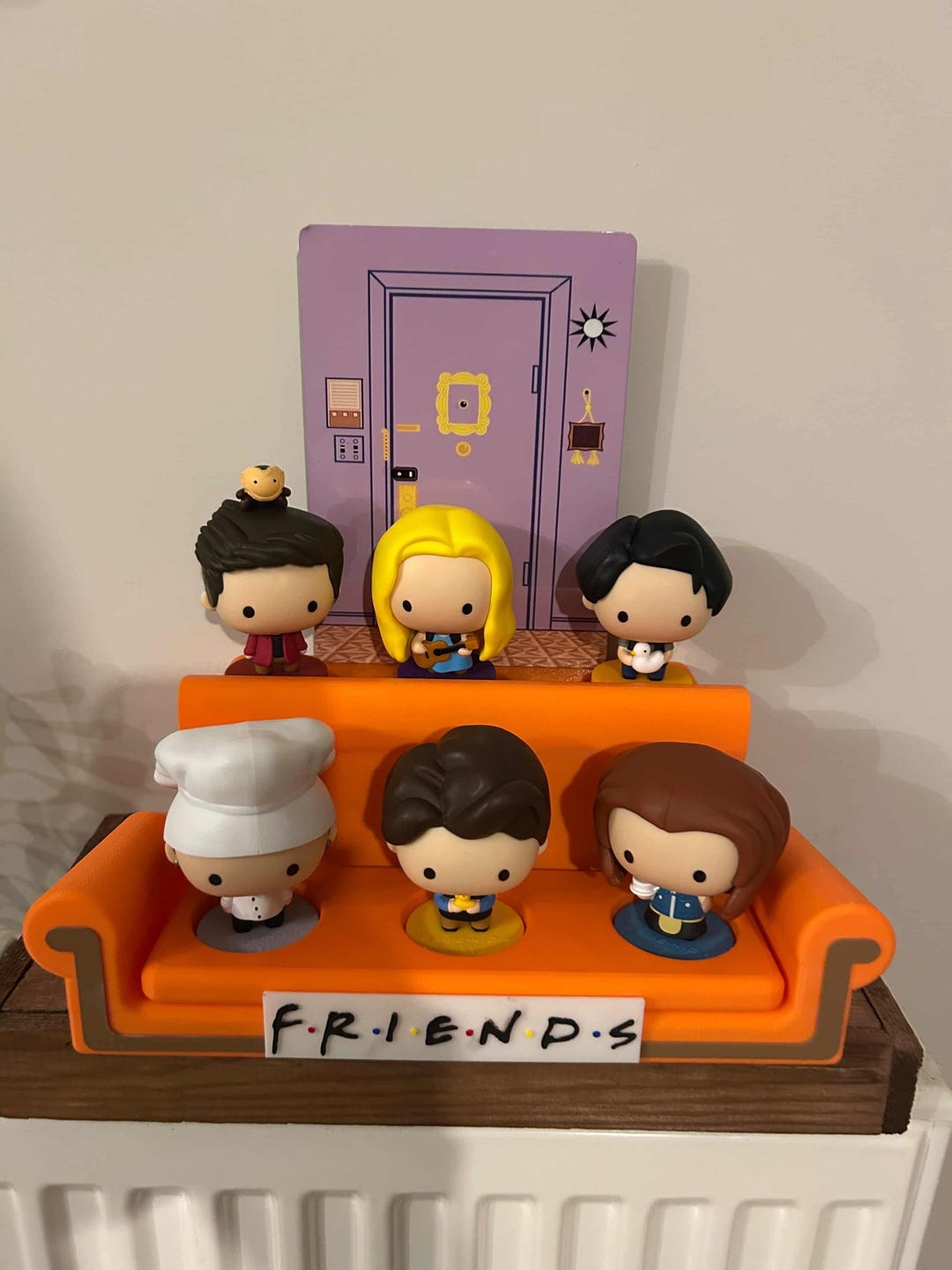 Friends Central Perk Couch Display Stand – for Mcdonald’s Figures (30 ...