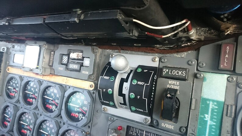 VISOR/NOSE CONCORDE replica of the Tilting Nose Control-visor Concorde ...