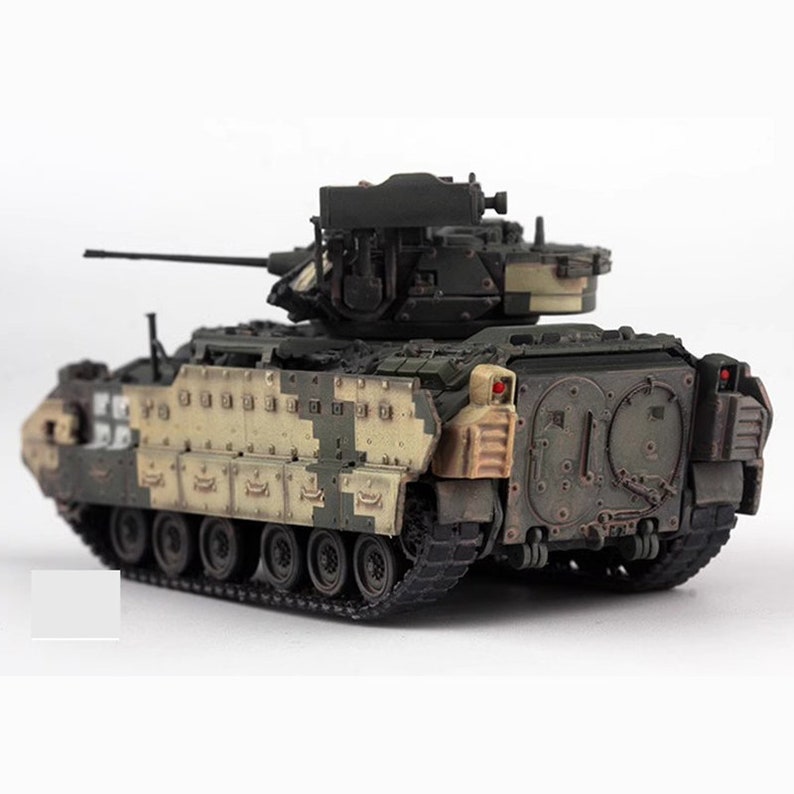 M2A2 Bradley Infantry Tank 1:72 Ratio Militarized Combat Alloy Plastic ...