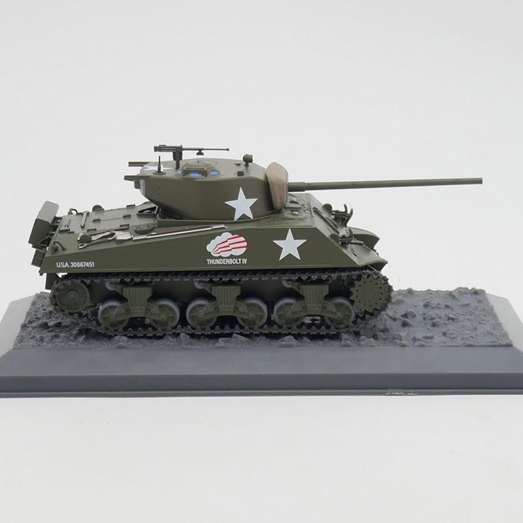 Die Cast M4A3 Tank Armored Vehicle Ratio 1:43 Alloy Plastic Model Toy ...