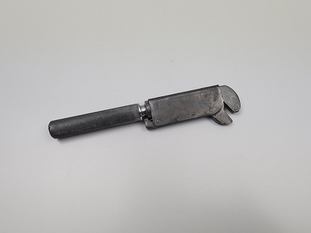 Vintage BOOS TOOLS CORP Adjustable Wrench Old Wrench - Etsy