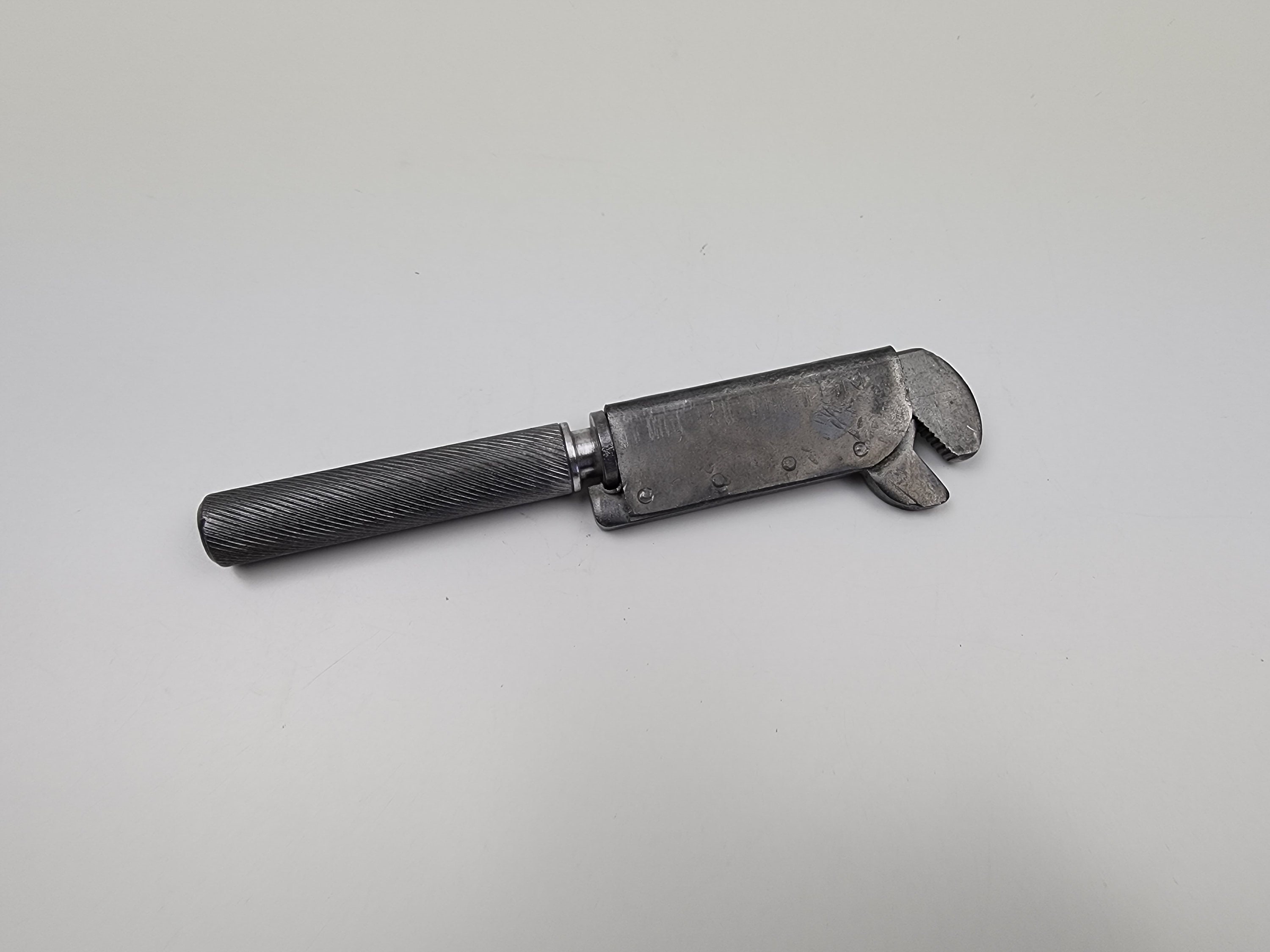 Porkchop Cap Nut Wrench - 1-1/2" Dual Wheel Tool For Truck & Trailer ...