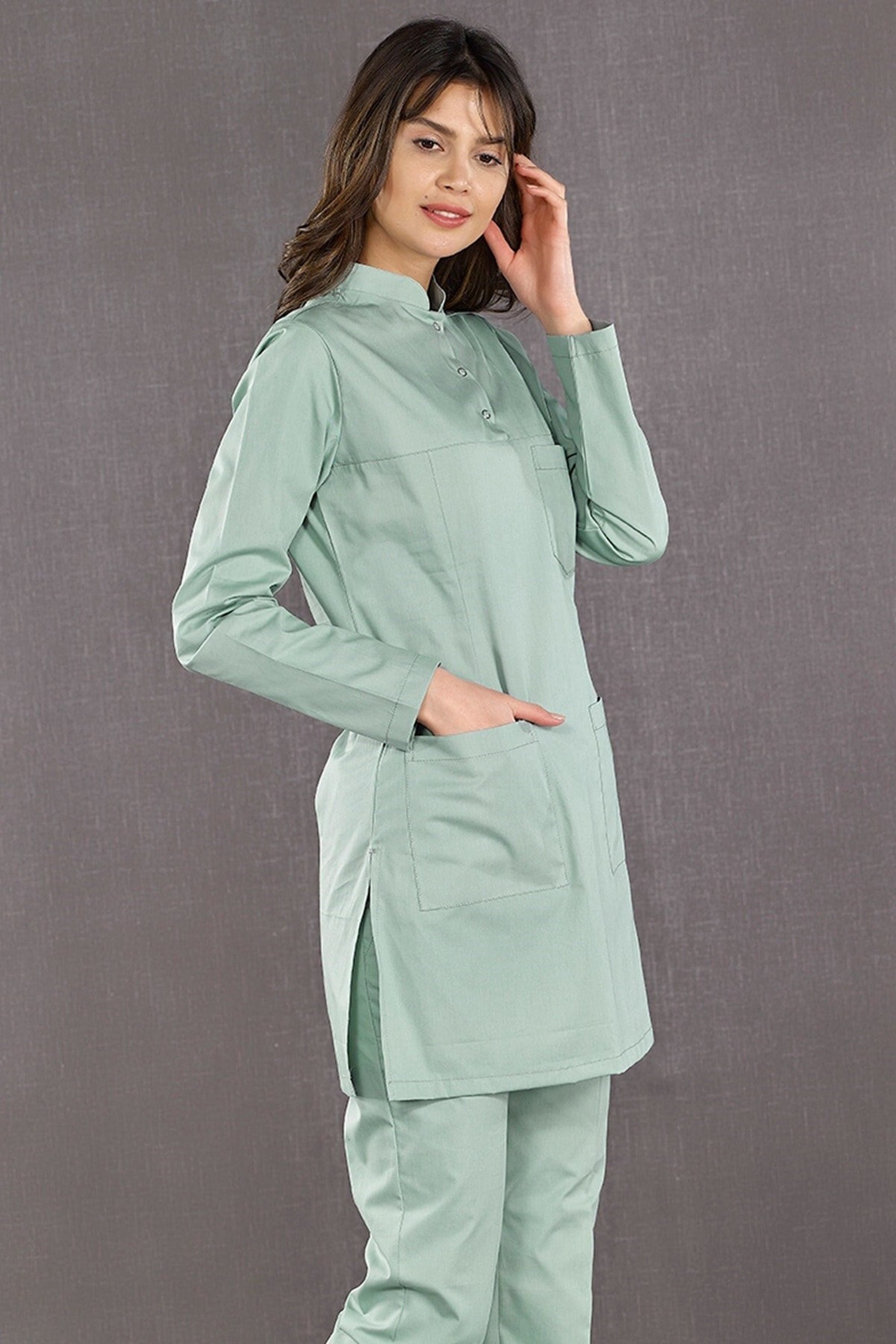 Elevate Your Work Attire: Modest Scrub Set for Women in the Medical ...