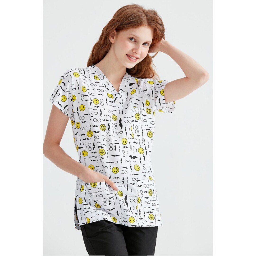 Unisex Emoji Patterned Scrub Set, V Neck Scrub Set, Comfortable Medical ...