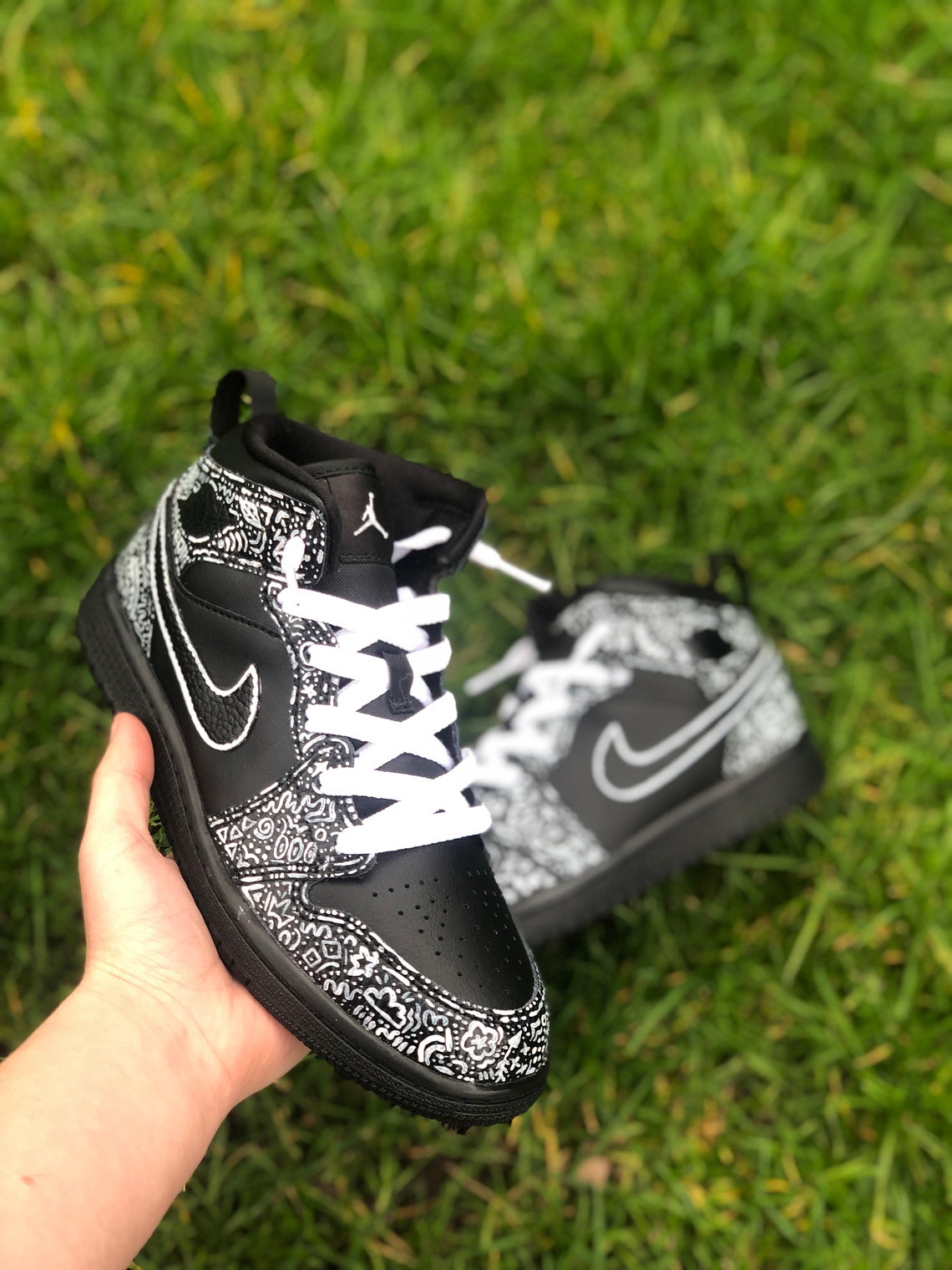 Doodle Jordan 1 Mid - Etsy