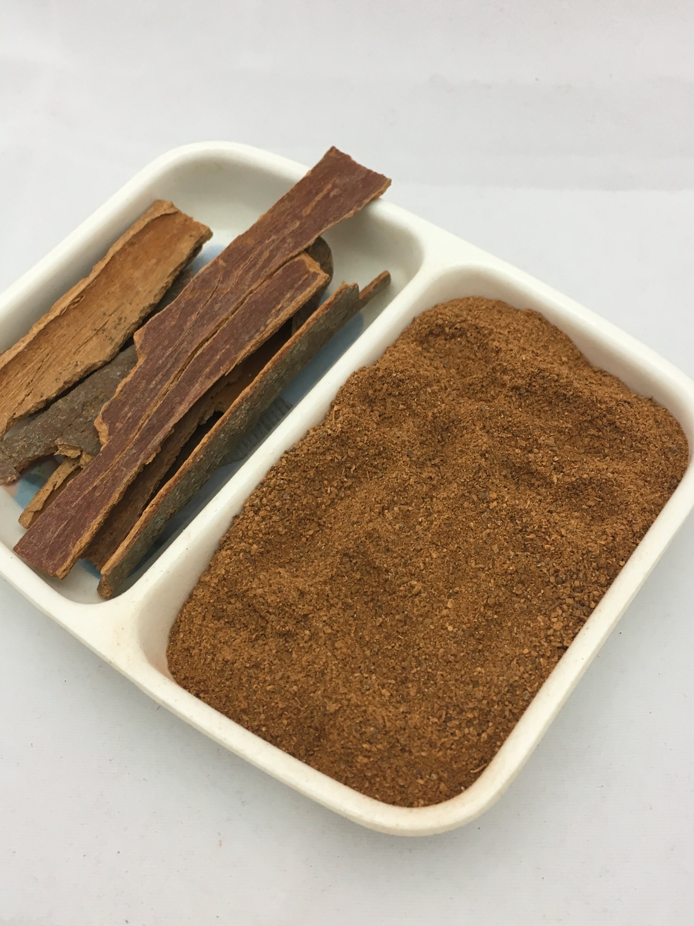Cinnamon In Urdu Meaning