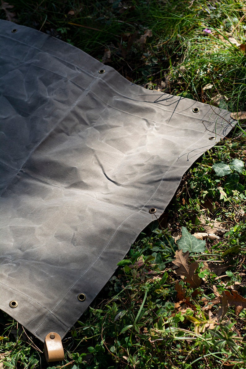 100x100 Ground Mat & Usable as Tarp / Bushcraft, Camping, Survival ...