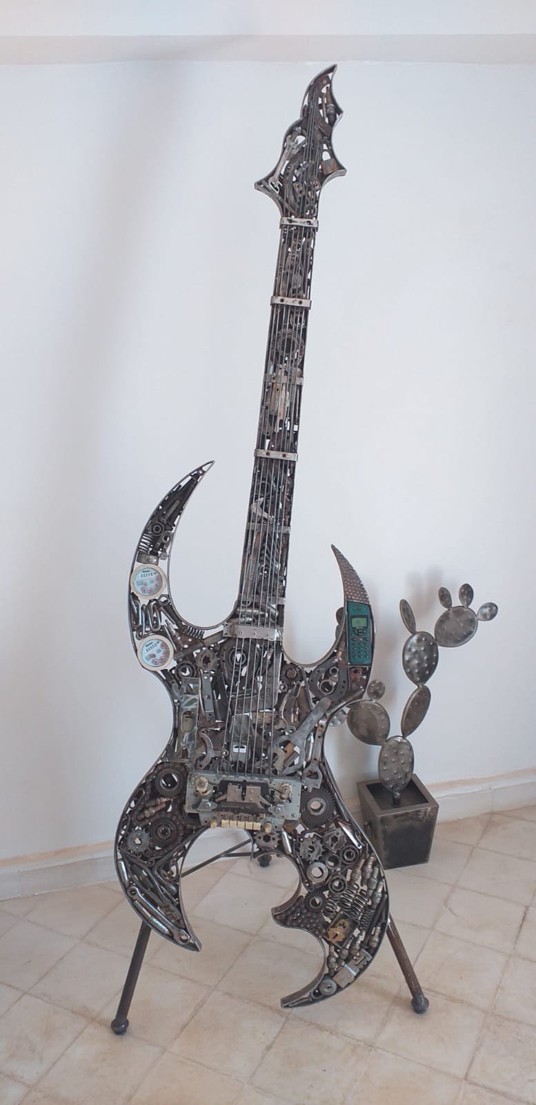 Up Cycled Metal Guitar/metal Art /art Works / Guitar/ Recycling ...