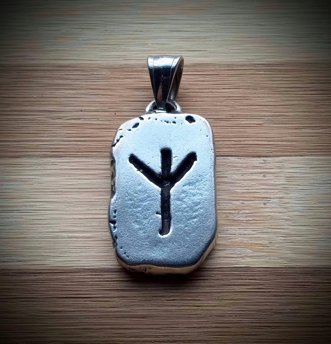 Norse Protection Rune | Elder Futhark Elhaz Sigil | Norse God Heimdall ...