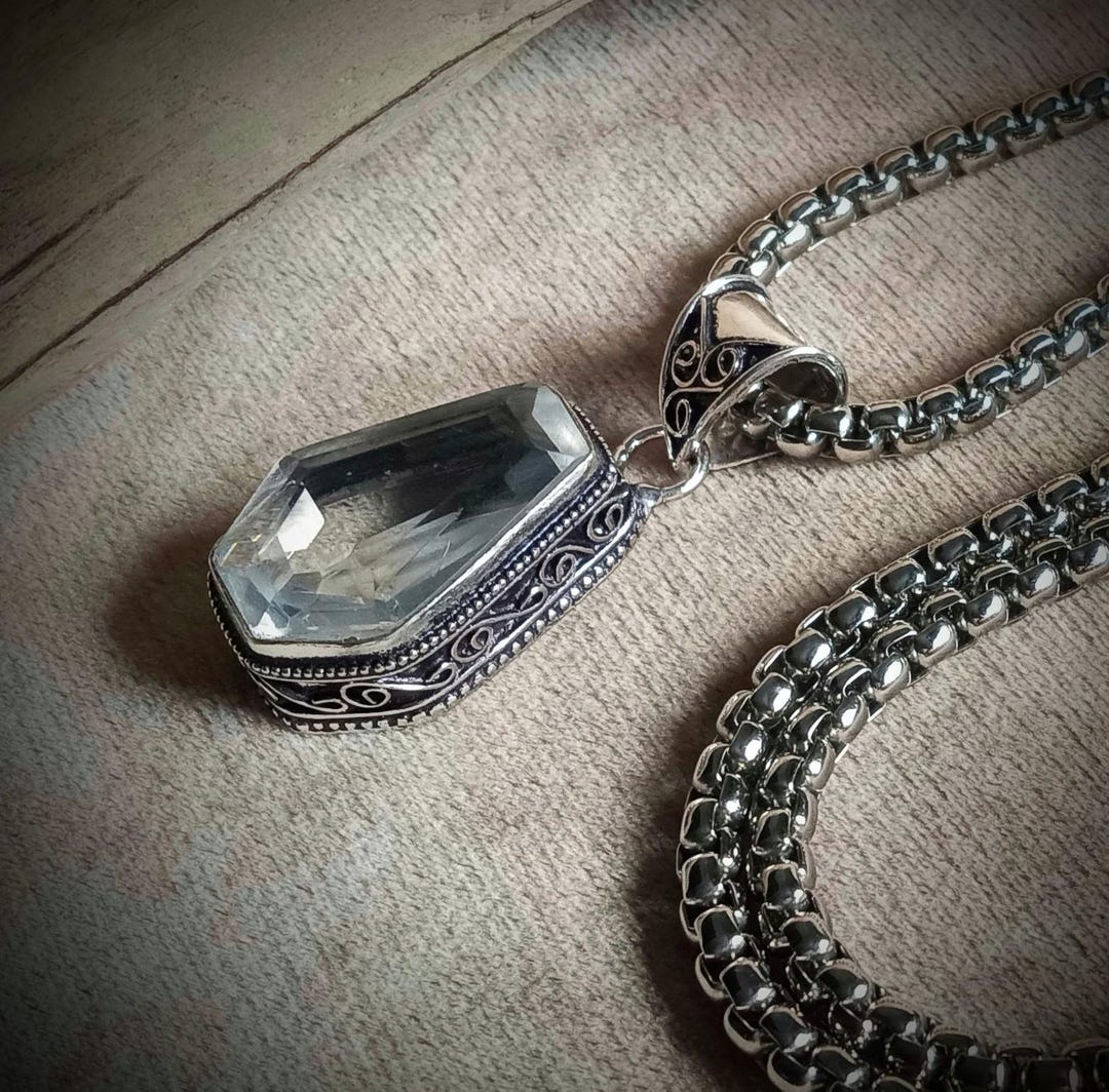 Maman Brigitte Consort of Baron Samedi LOA Voodoo Possession Graveyard ...