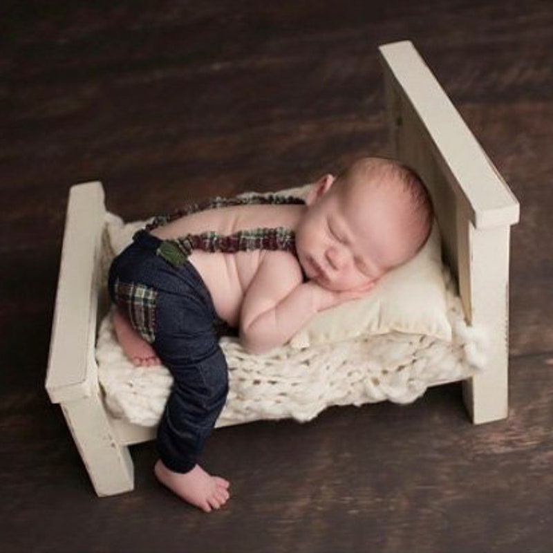 Newborn Photo Prop Bed - Etsy