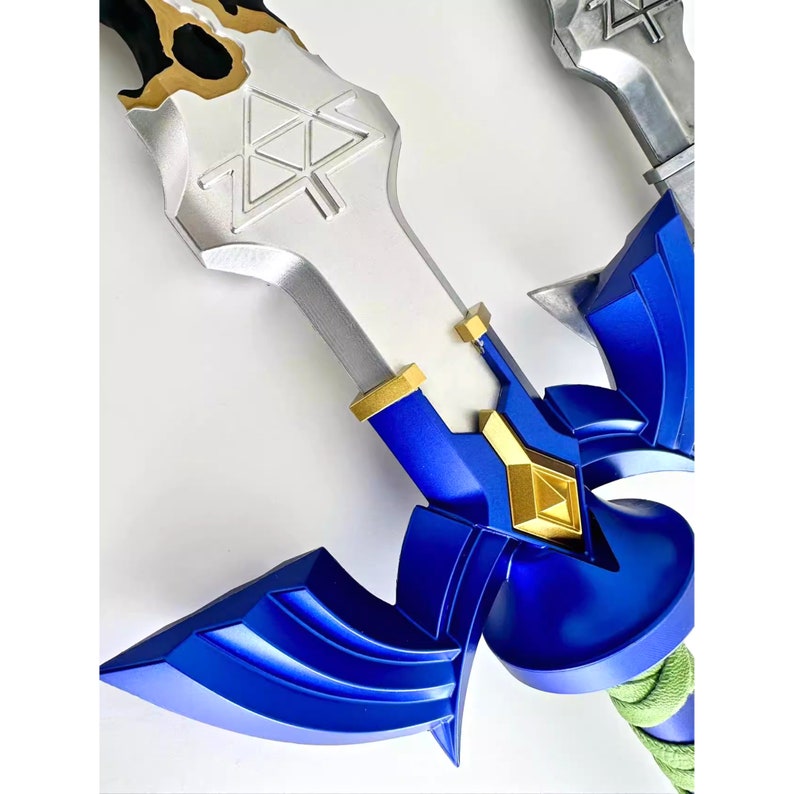 The Legend Of Zelda Master Sword 3d Printed Light Up Etsy