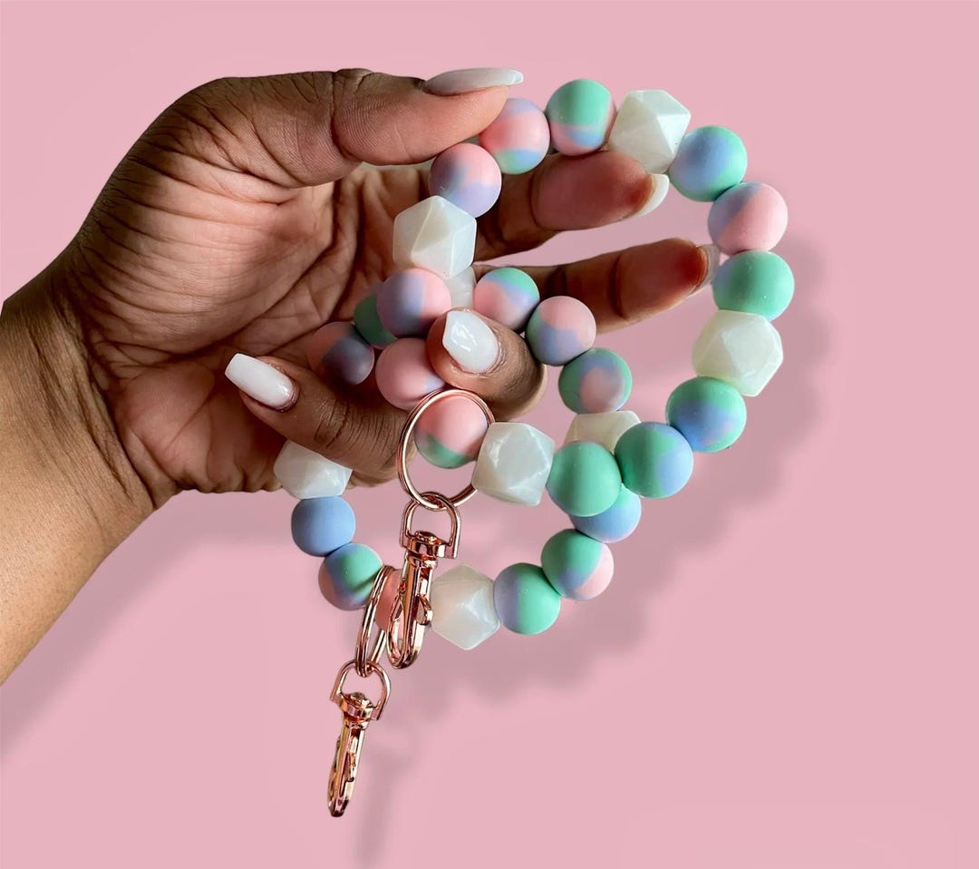 Cotton Candy Swirl Chunky Silicone Wristlet Keychain | Cute Keychain ...