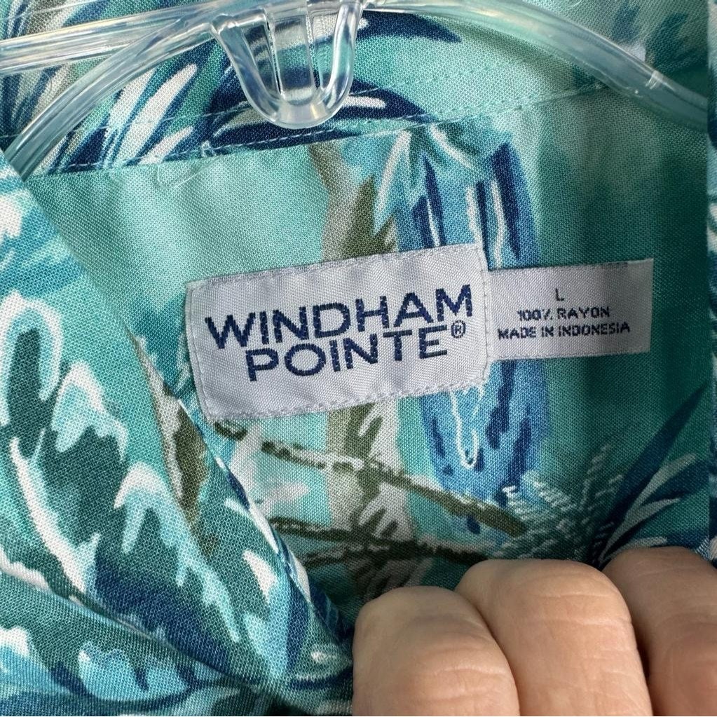 Windham Pointe Vintage Hawaiian Button Down Shirt Blue Palms Size Large ...