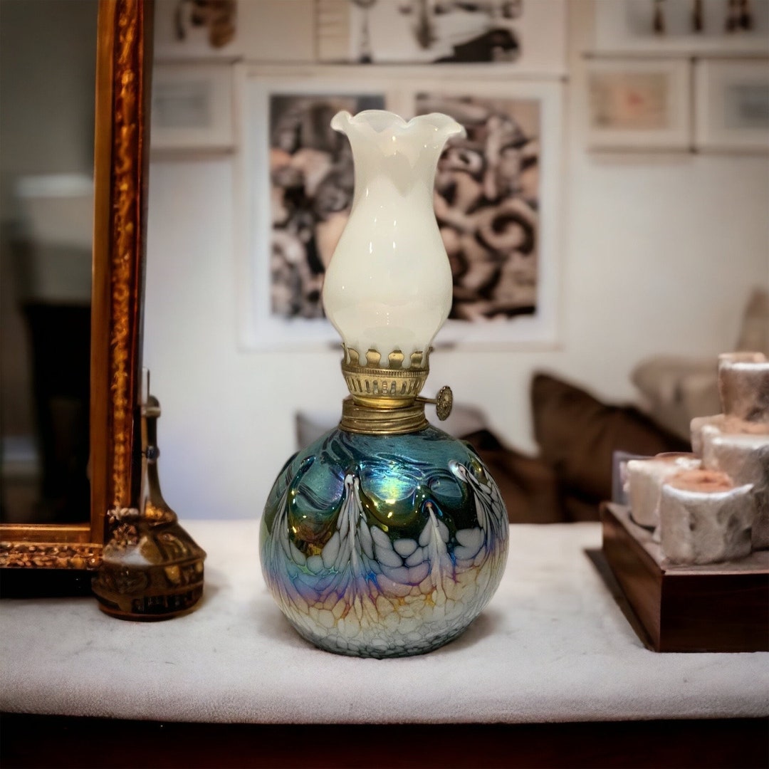 Vintage Mount Saint Helen's Iridescent Glass Oil Lamp With Frosted ...