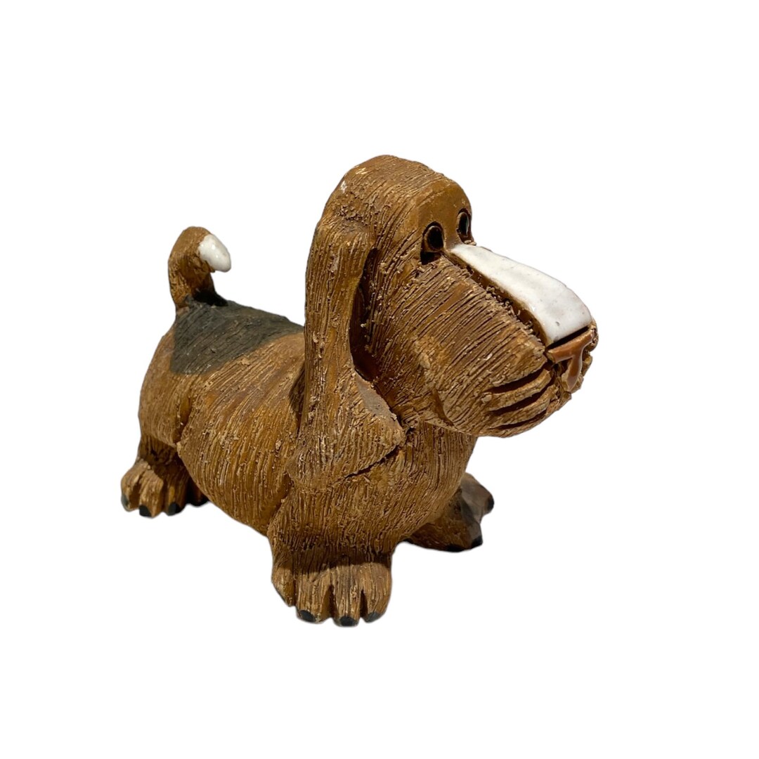 Vintage Artesania Rinconada Basset Hound Dog Figurine #102 - Etsy