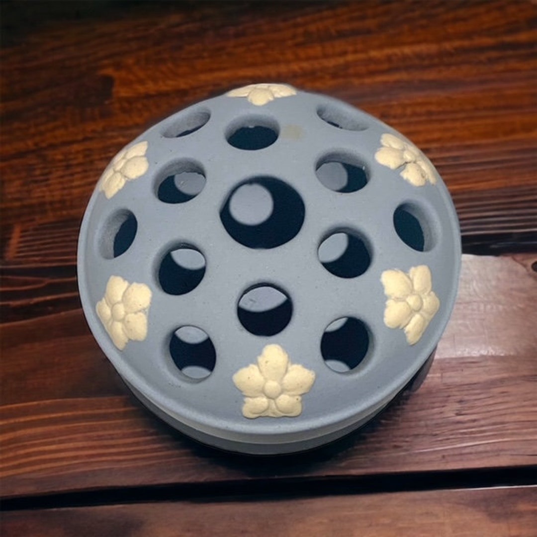 Rare Vintage Ecanada Pottery Flower Frog Vase With White Dogwoods on ...