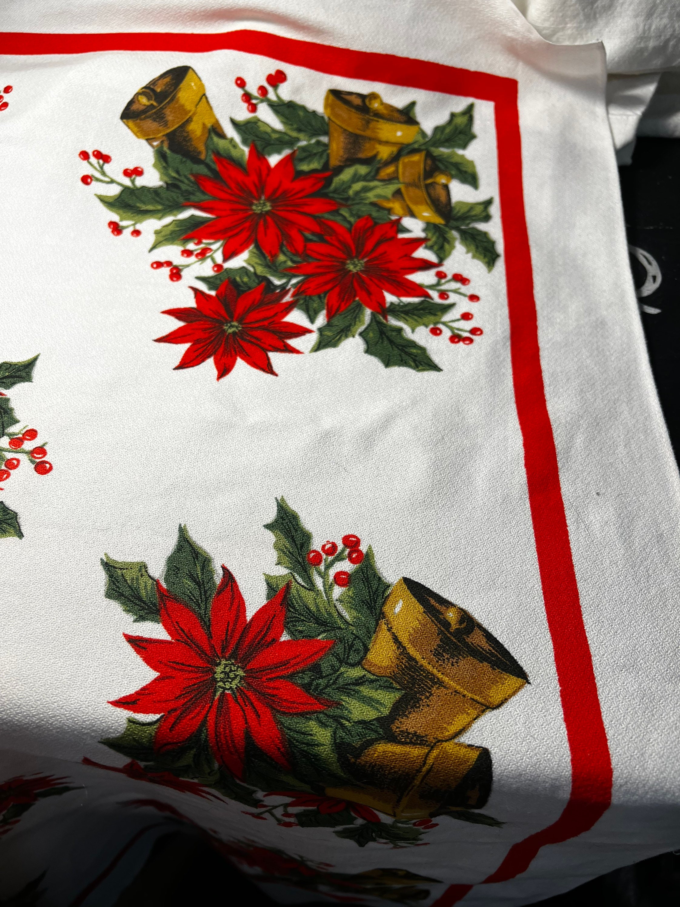 Vintage Poinsettia & Christmas Bells Tablecloth - Etsy