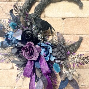 Crescent Moon Wreath, Black Sparkly Halloween Wreath With Silver Skull ...