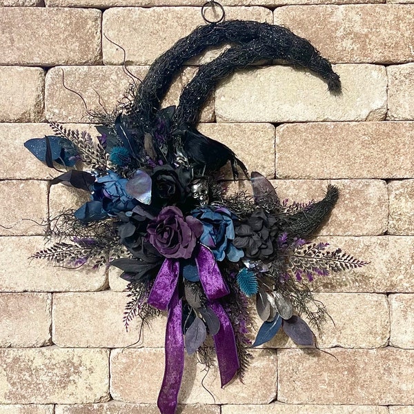 Gothic Wreath - Etsy