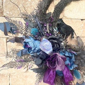 Crescent Moon Wreath, Black Sparkly Halloween Wreath With Silver Skull ...