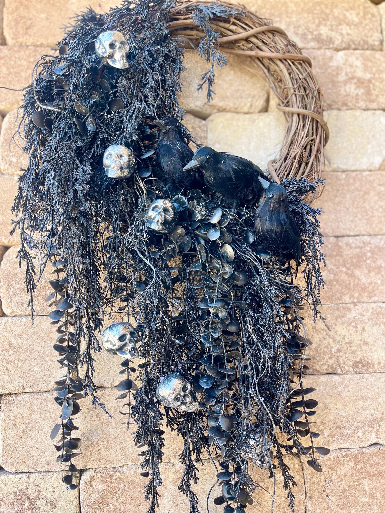 Gothic Raven Halloween Wreath – Black Crows, Silver Skulls, Dark ...