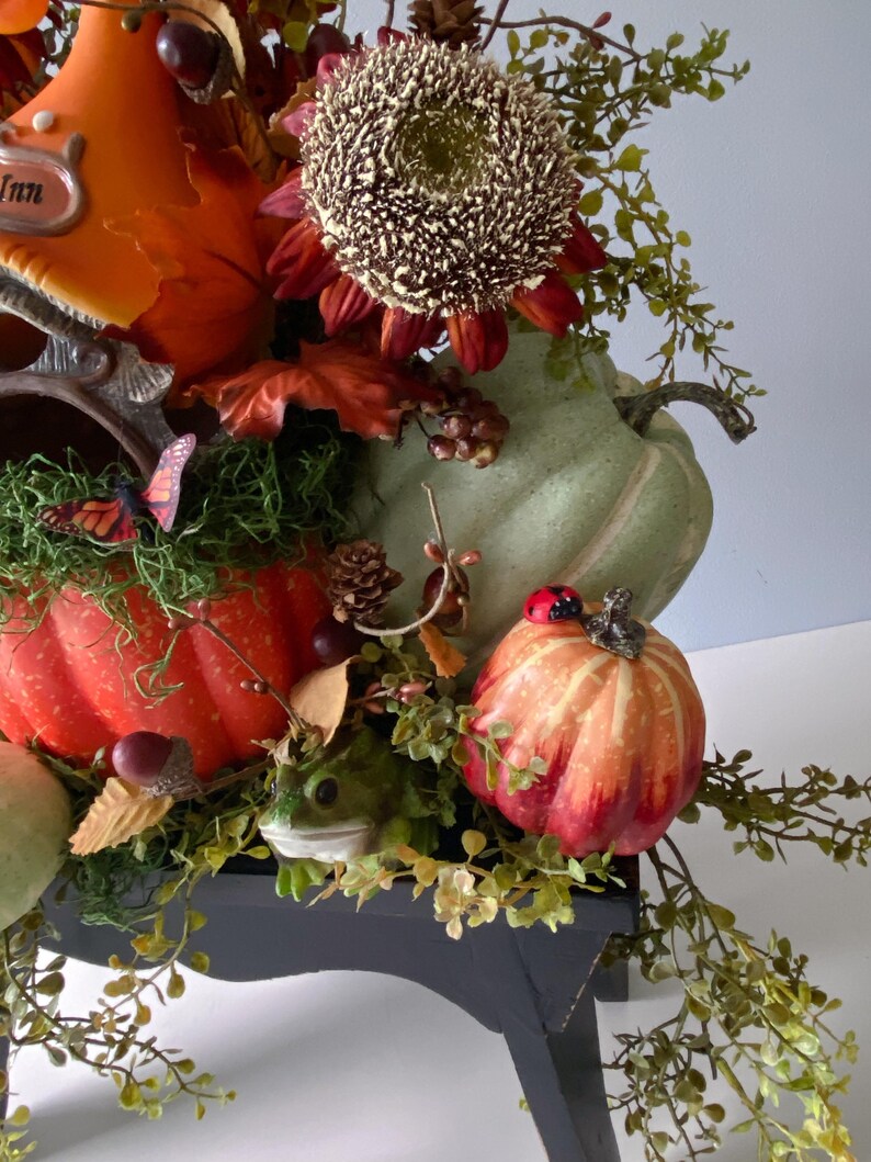 Fall Pumpkin Table Decor, Toad Inn Pumpkin Patch, Fall Table ...