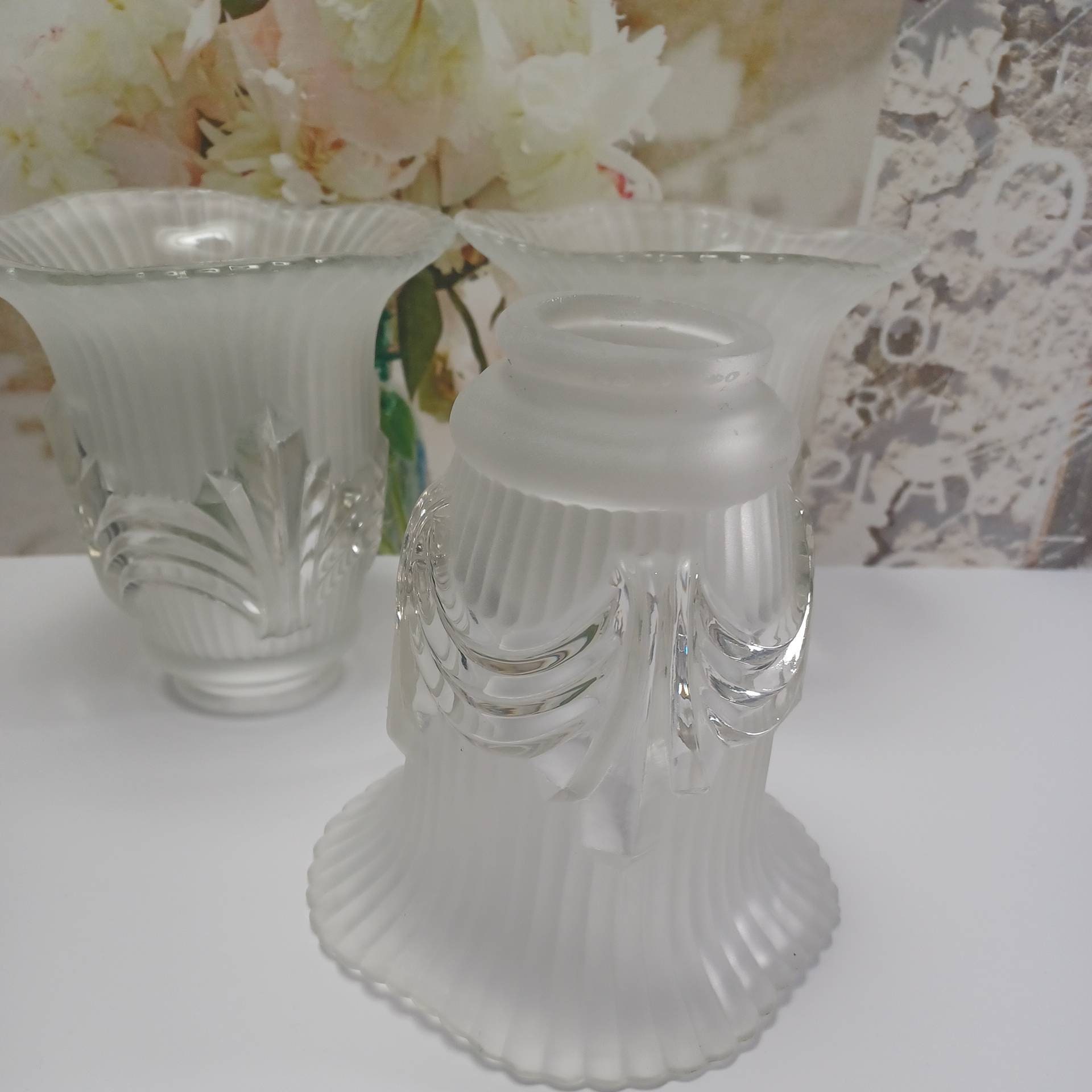 Vintage 3 Frosted Emboss Glass Scallop Edge 5.5 Light - Etsy