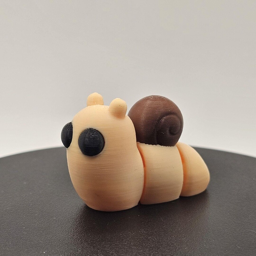 Snail Fidget Buddy - 3D Printed Articulated Sensory Toy in Cream With ...