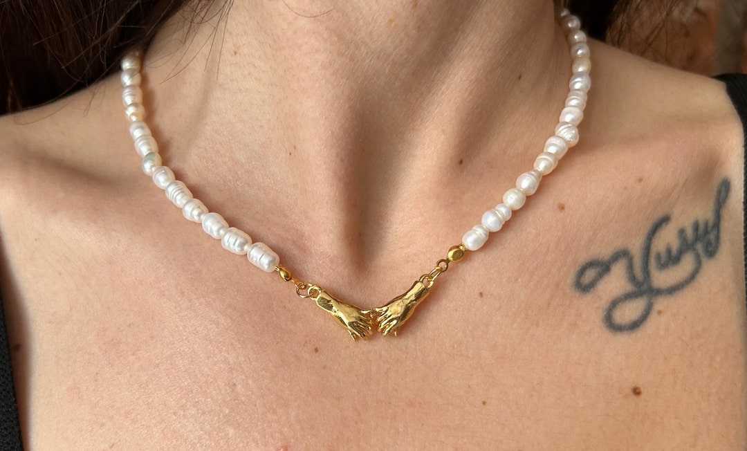 Natural Pearl Hands Necklace, Pearl Design Elegant Necklace, Gold Hand ...