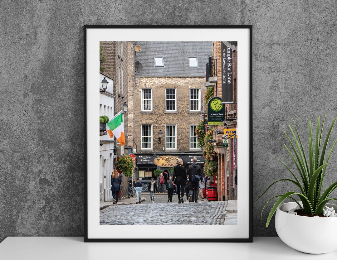 Printable Dublin Ireland Photography Poster - Temple Bar Irish Flag ...