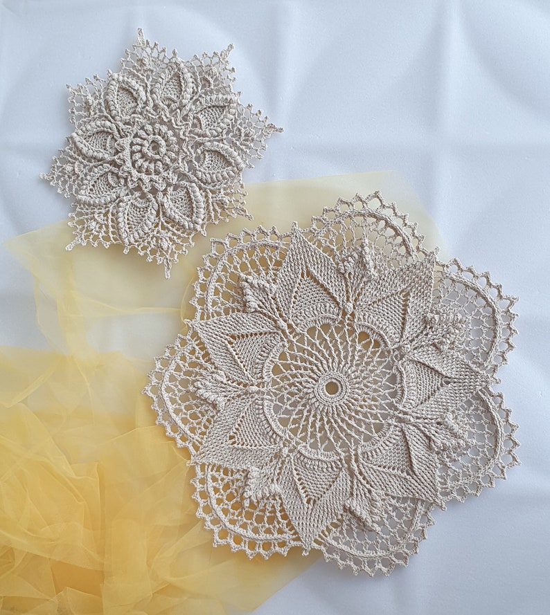 11 Large Round Crochet Doily, Textured Doily, Handmade Tablelinen, Cozy ...