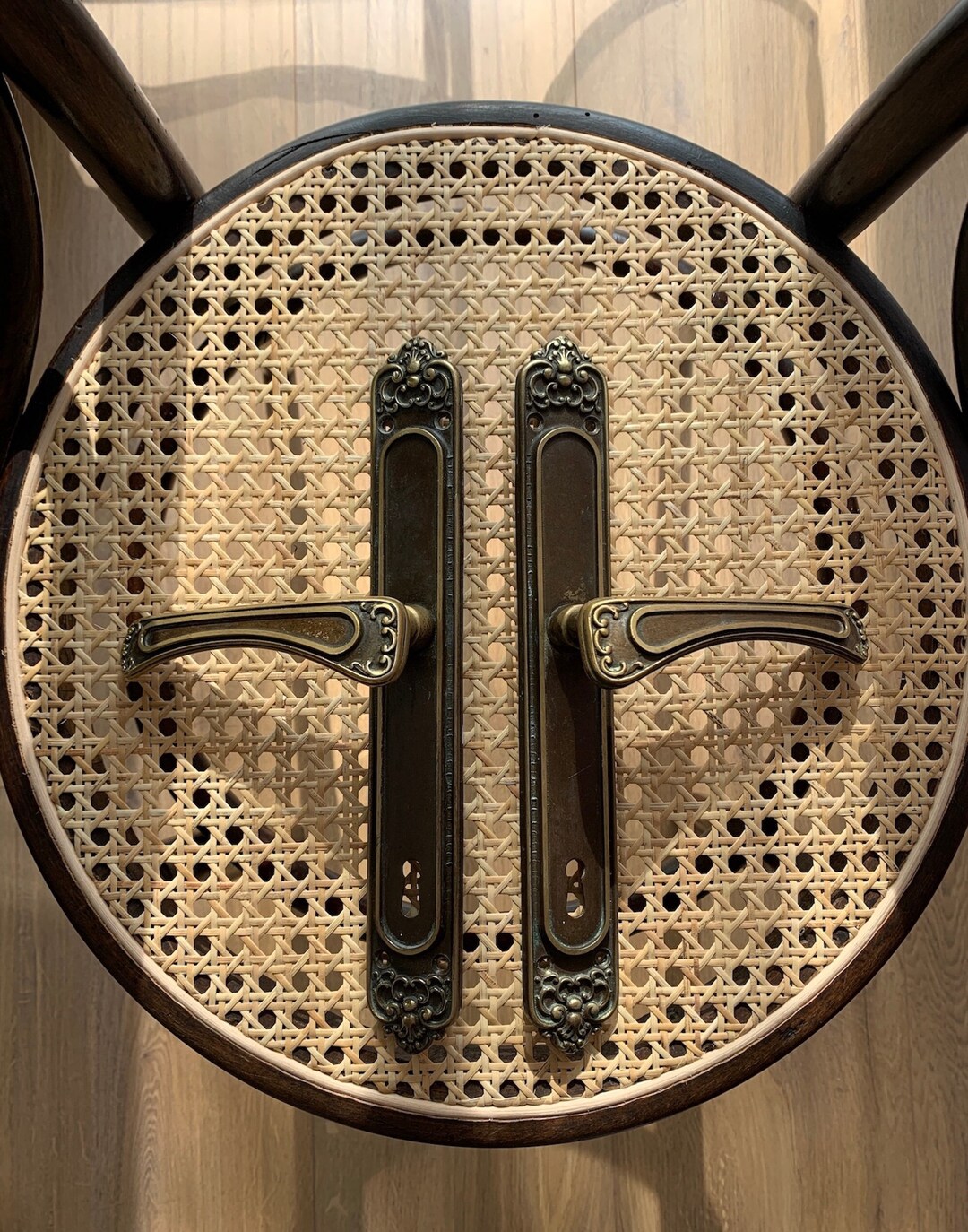 1 Of 2 Pairs Of Vintage Door Handles With Vertical Decorative Strip 6435