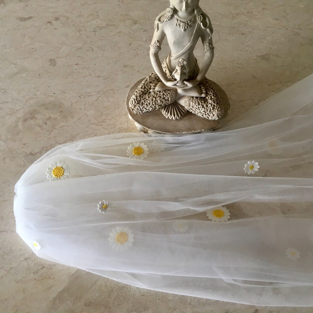 MARIGOLD , Daisy Veil, Pale Ivory Gathered Wedding Veil - Etsy