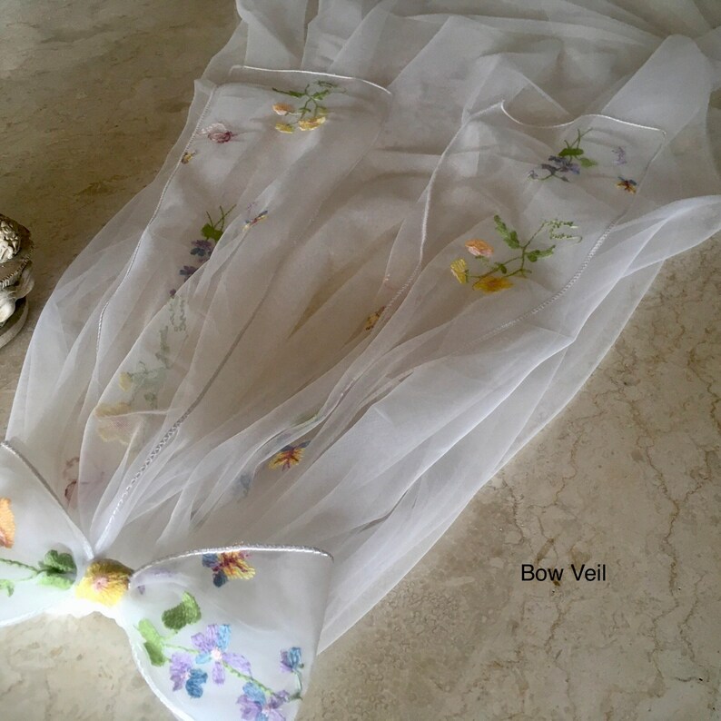 POSIE, Bow or Bow Veil, Flower Embroidered Wedding Veil - Etsy