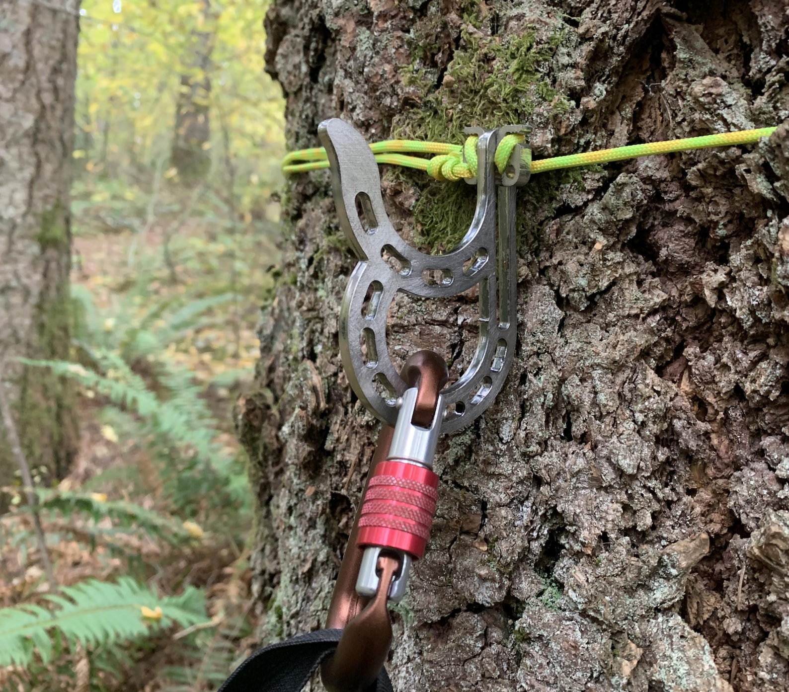 Camping Hook | Backpacking Hanging Clip | Hunting Hook | Tree Hanger ...