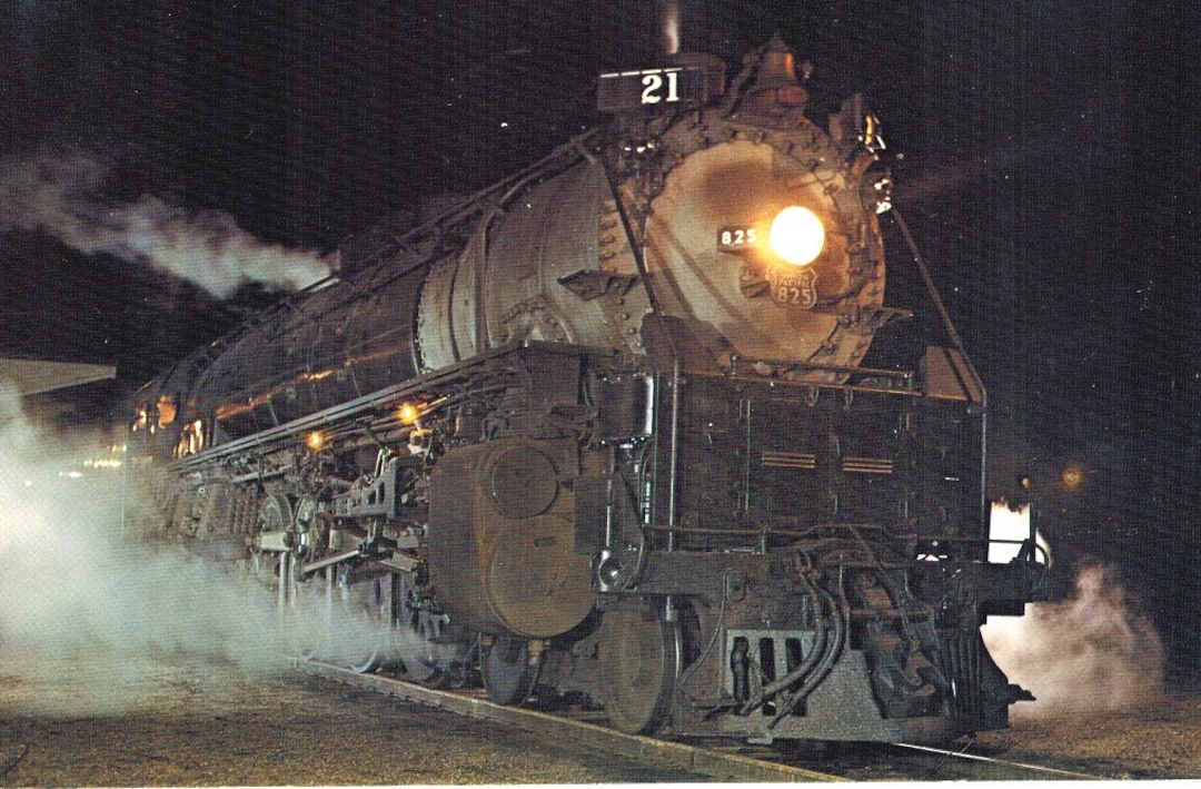 Railroad Steam Train Union Pacific FEF-2 #825 Steam Locomotive at ...