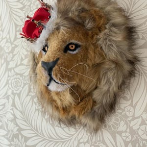 Realistic Faux Lion Head Wall Art Faux Animal Heads King of the Jungle ...