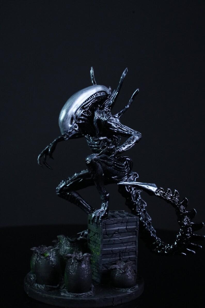 Alien Xenomorph Figure With Egg - Etsy