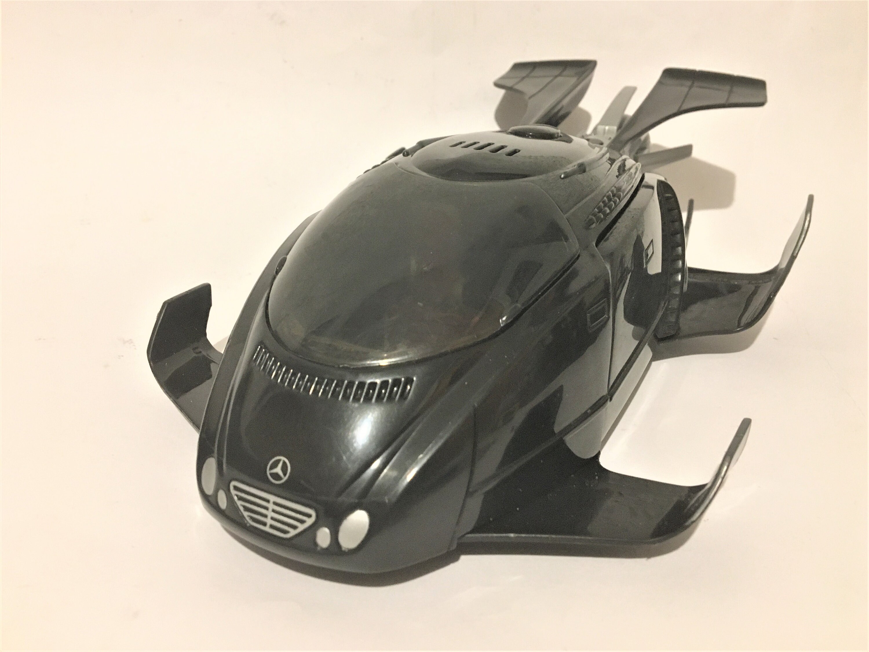 Hasbro Men in Black 2 Mercedes Benz Transforming / Interactive Car Made ...