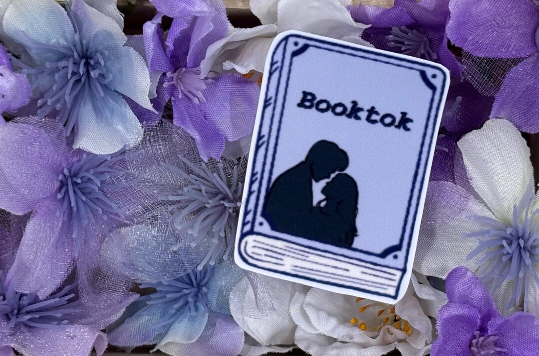 Booktok Couple Romance Book Vinyl Sticker Fantasy | Fantasy Book ...