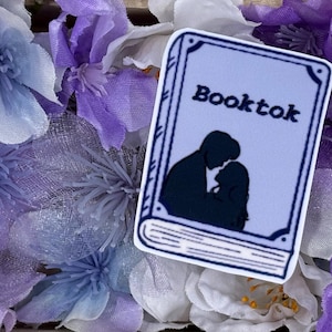 Booktok Couple Romance Book Vinyl Sticker Fantasy | Fantasy Book ...