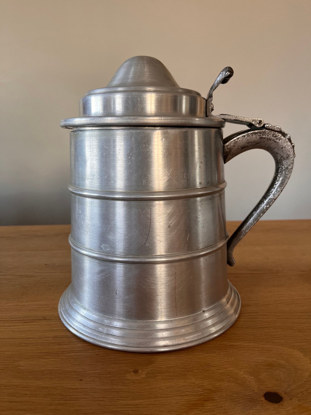 Mid Century Beer Stein Ice Bucket Brushed Aluminum Hinged Lid Plastic ...